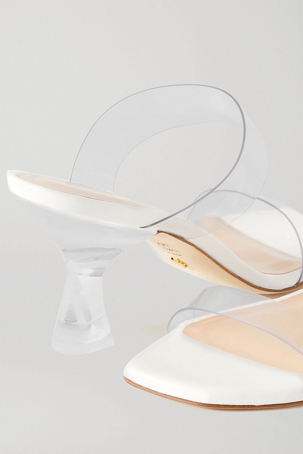 STUART WEITZMAN Kristal PVC and leather mules | 최대 70% 세일 | THE OUTNET