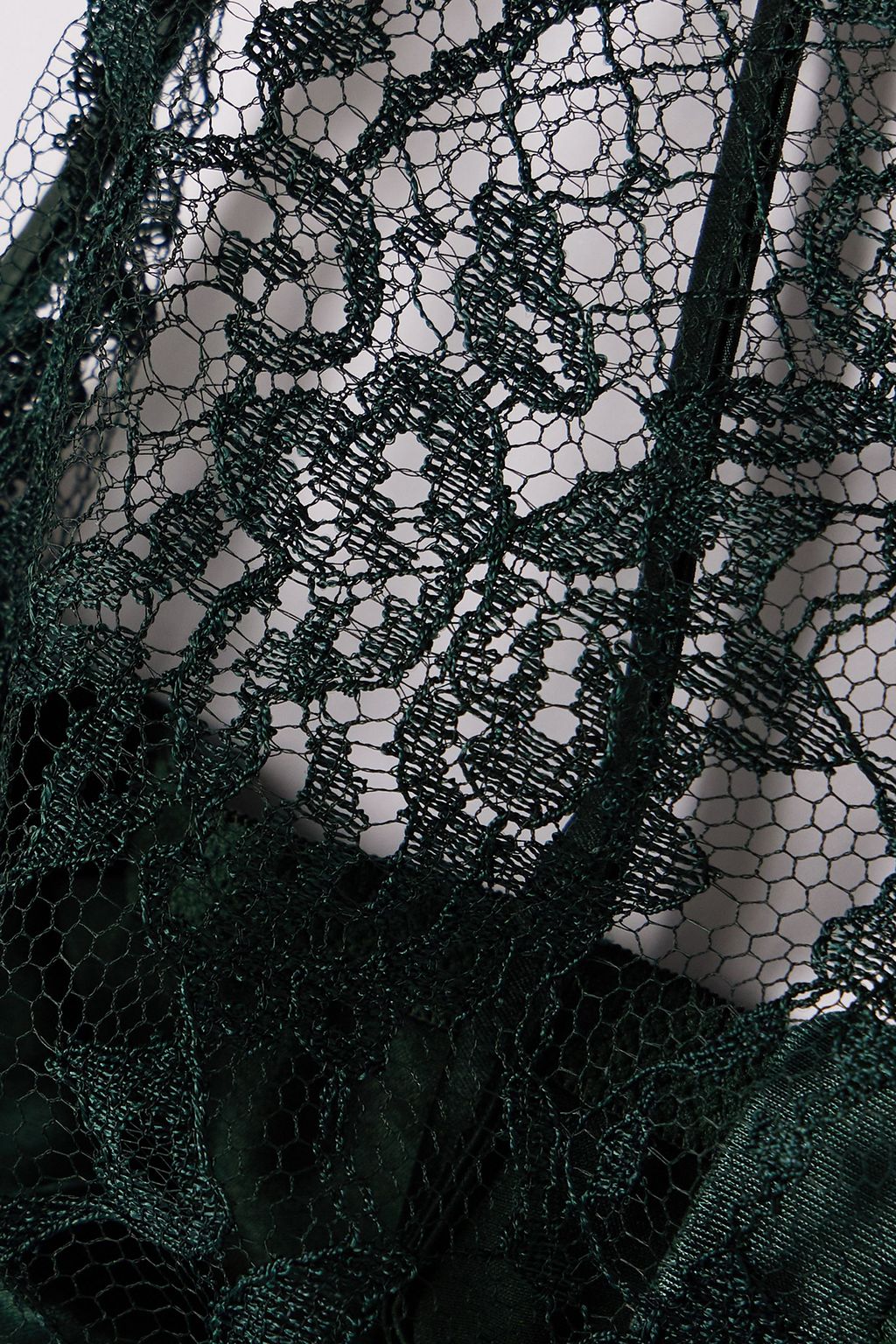 COCO DE MER LONDON Satin-trimmed Leavers lace underwired balconette bra ...