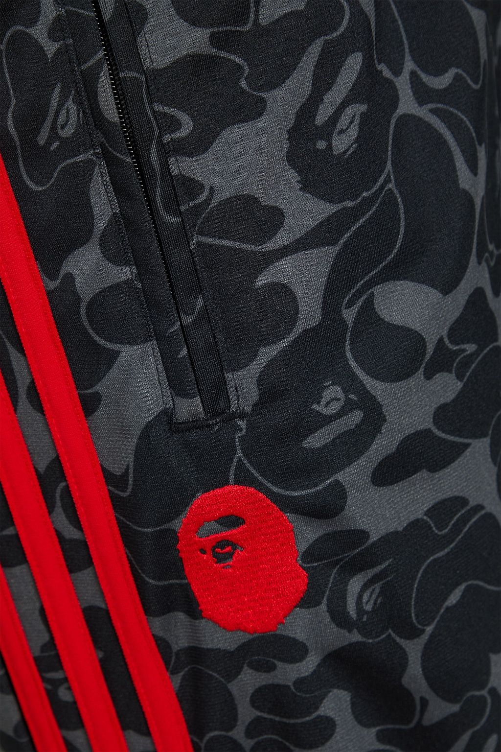 ADIDAS ORIGINALS X BAPE Track Pants aus Jersey mit Print | THE OUTNET